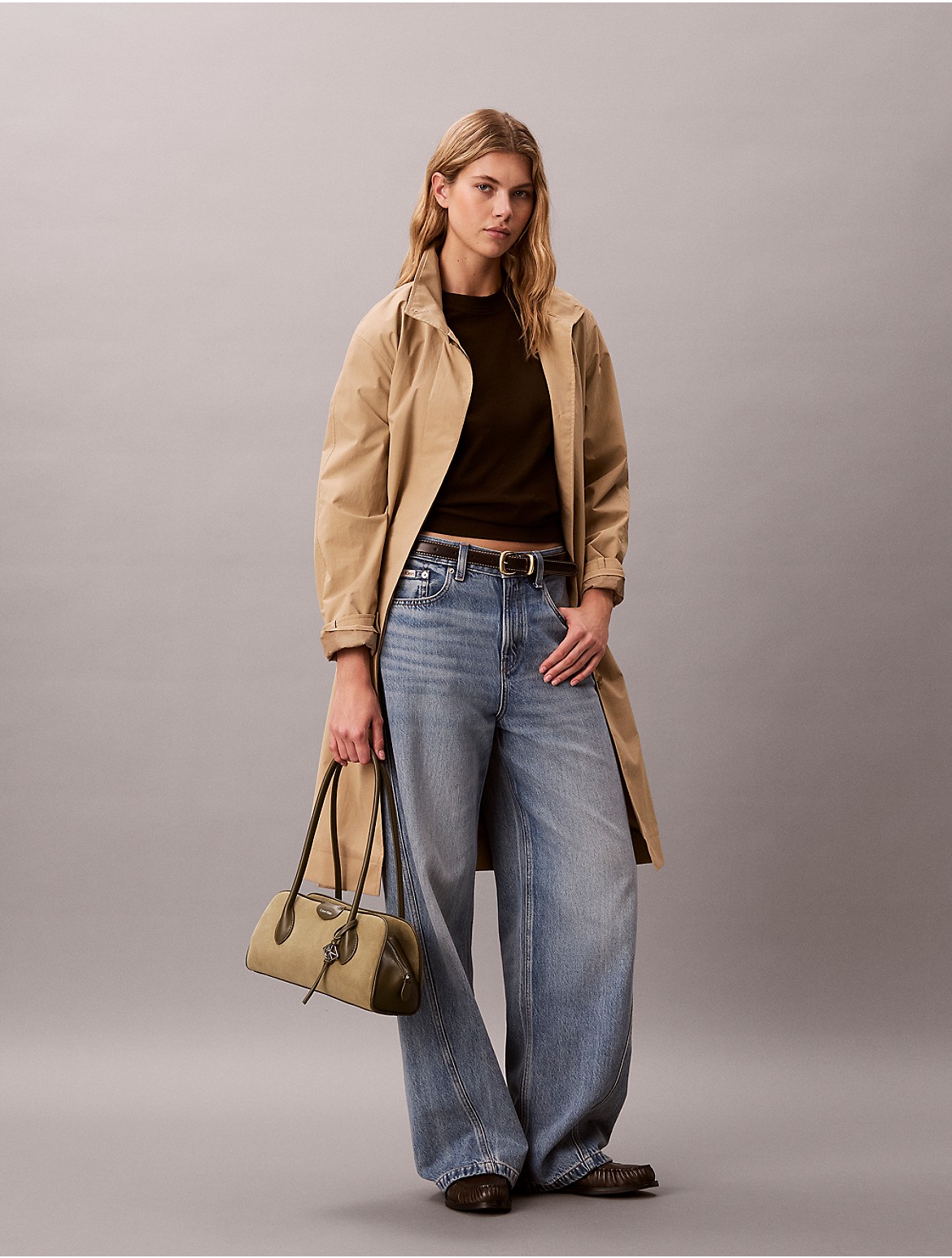 CALVIN KLEIN CALVIN KLEIN Emblem Logo Shoulder Bag